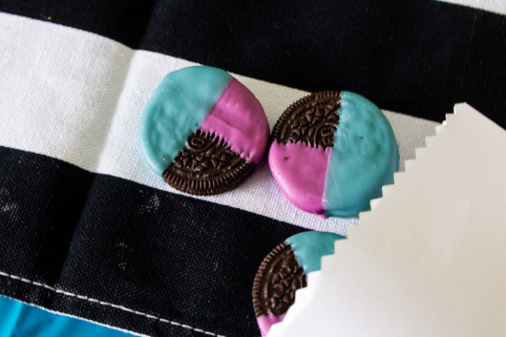 Do It Your Freaking Self - How to make simple Color Blocked Oreos - Do ...